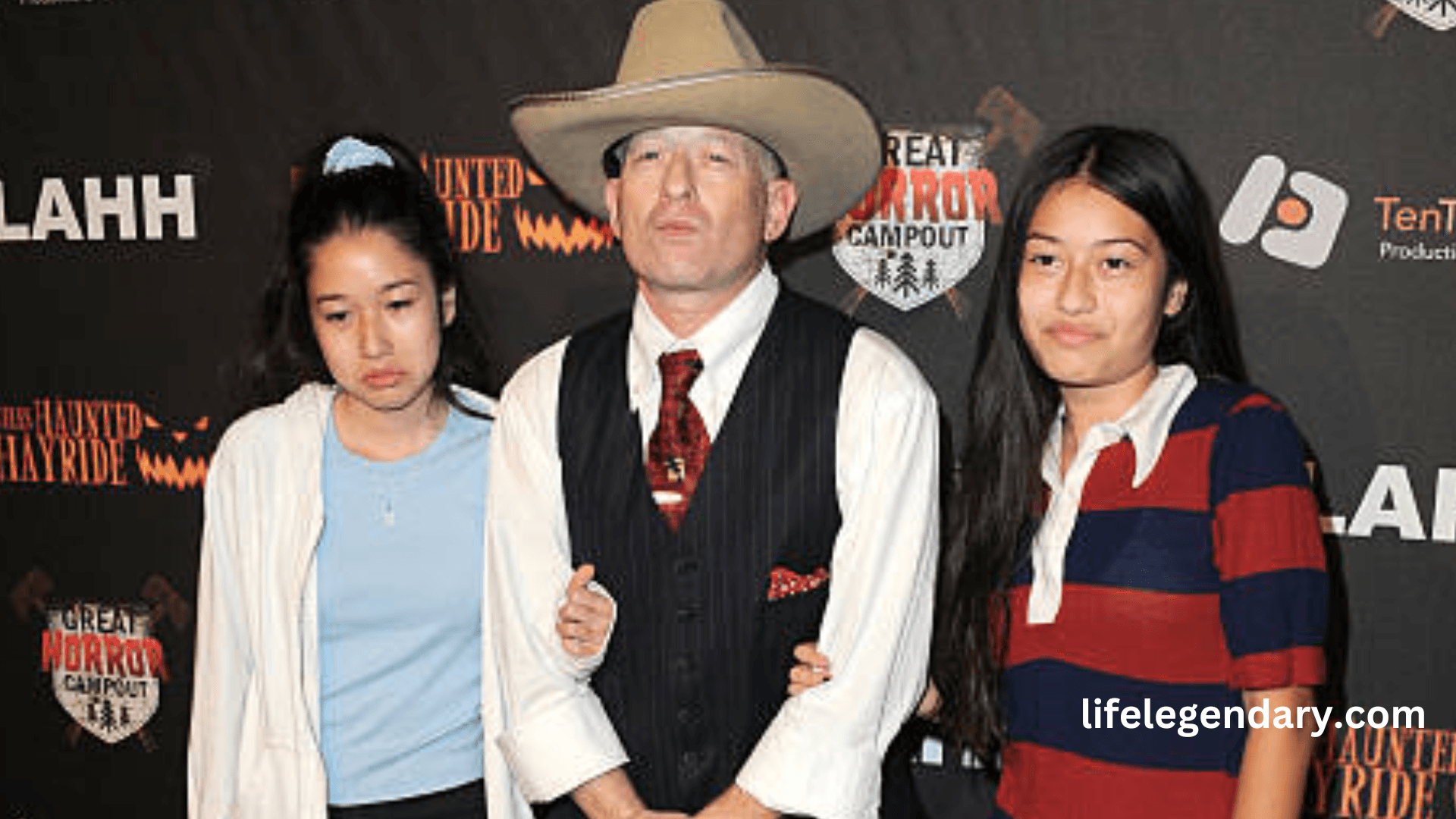 Max Perlich: Age, Height, Net Worth, Biography & Career Highlights